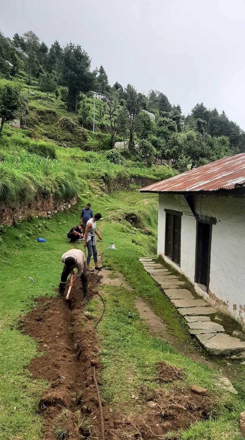 Neue Wasserleitung für die Schule in Sekar Sing – Himalayan Care Foundation